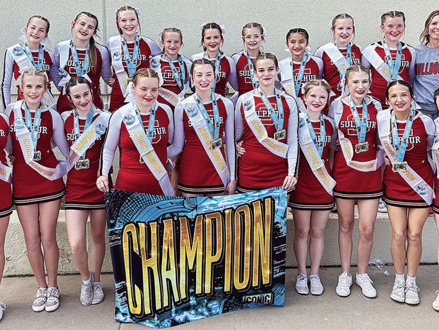 Middle School Cheer Team Champs In OKC Competition